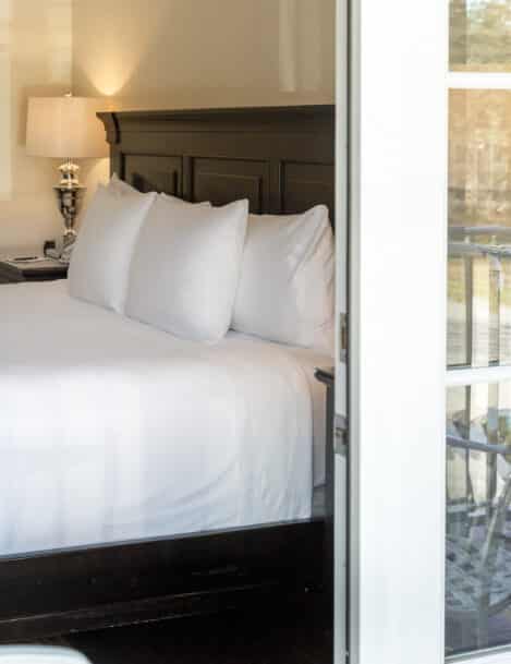 Lodging in Highlands NC | Highlands NC Lodging | The Park On Main