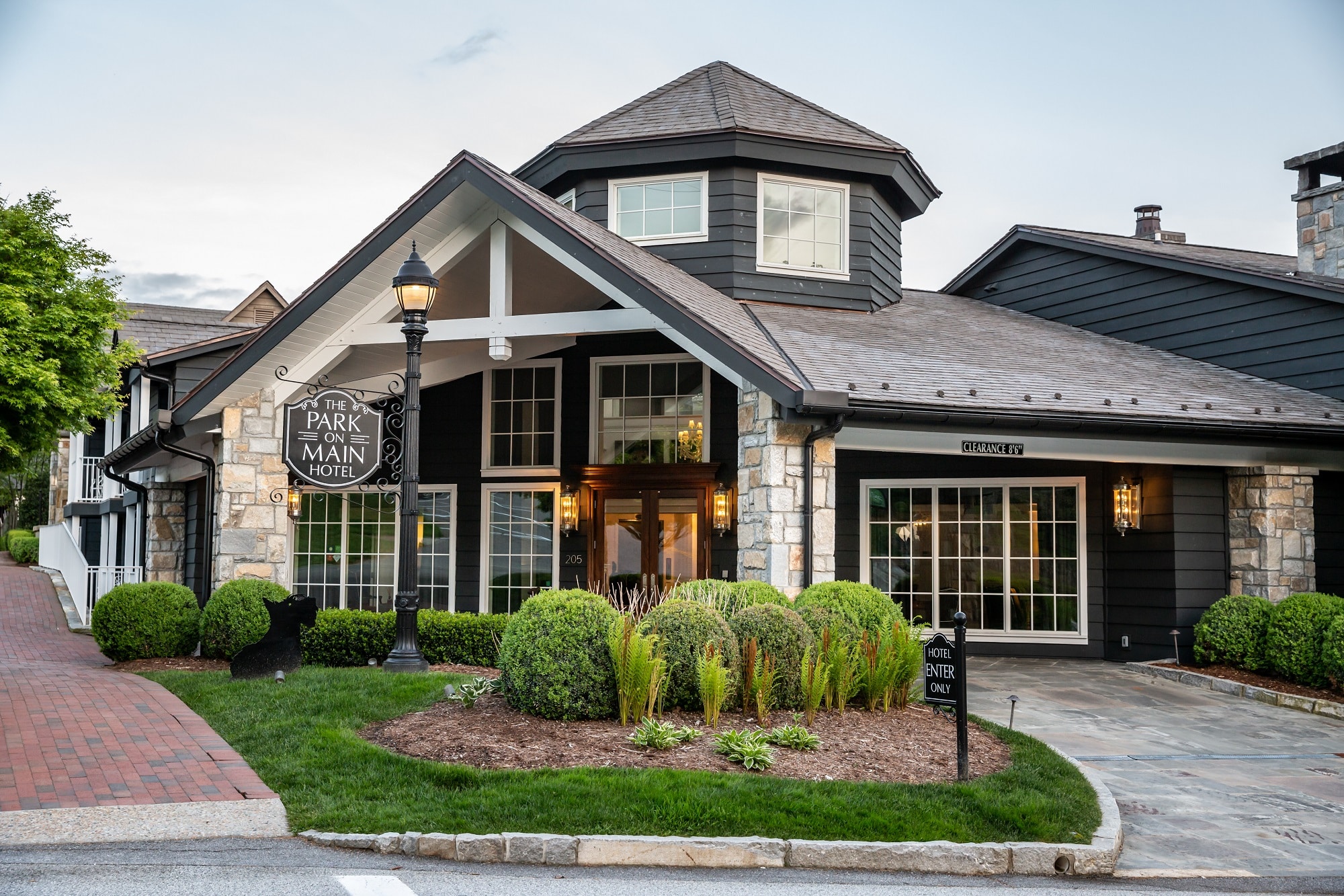 Boutique Hotel in Highlands NC | The Park On Main